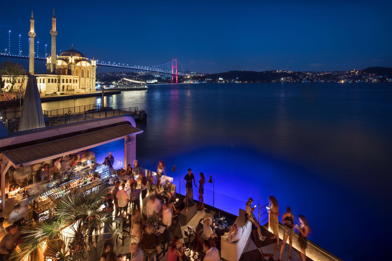 ProLongé İHTİYAÇLARIN BULUŞMA ADRESİ - Ruby Restaurant Bar & Club